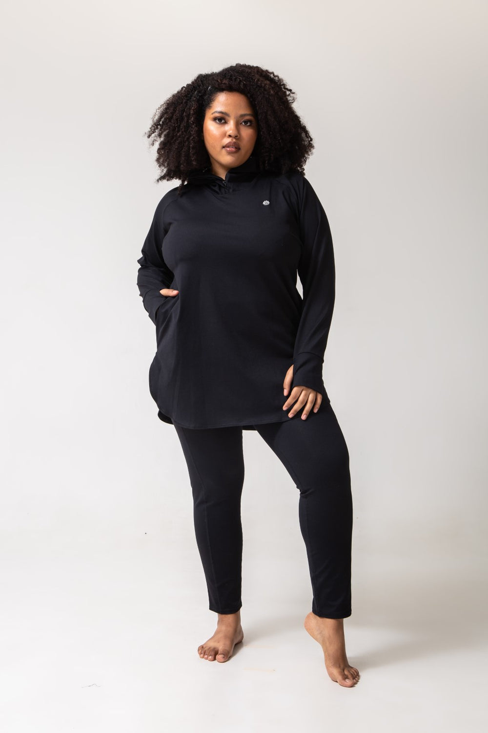 Stretch Athletic Hoodie BLACK | LANUUK Modest Activewear & Sportswear
